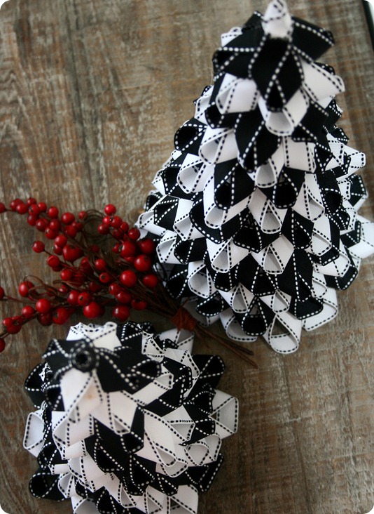 Ribbon Christmas Trees {Tutorial} - Whipperberry